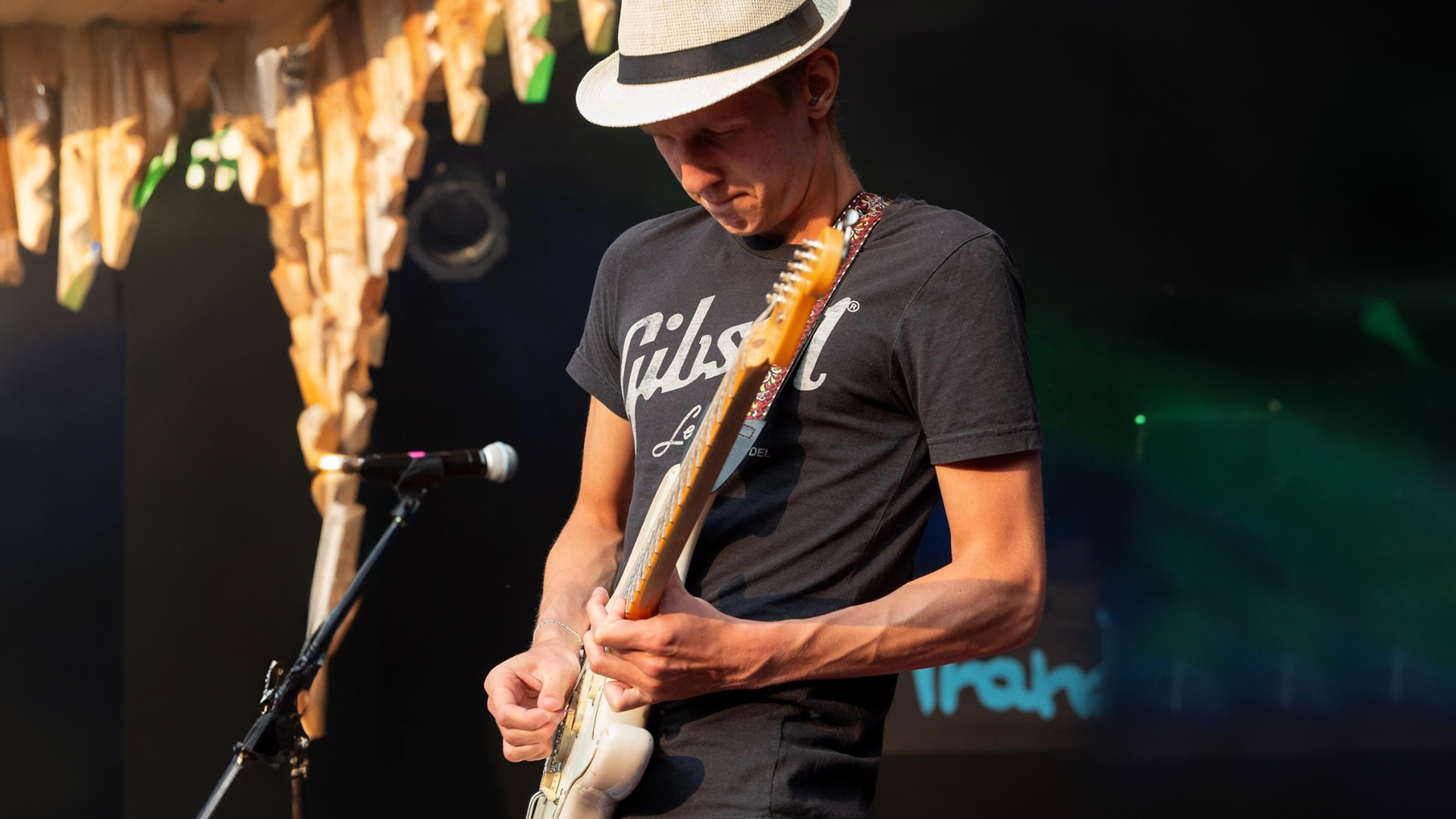 Larvik Guitar Festival - Bølgen